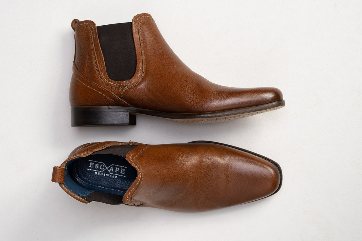 Escape Austin Chelsea Dealer Boot - Tumbled Caramel – JJ Donnelly